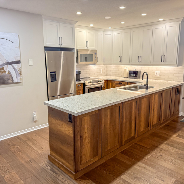 Two tone kitchen renovation in north end of Niagara Falls Ontario ...